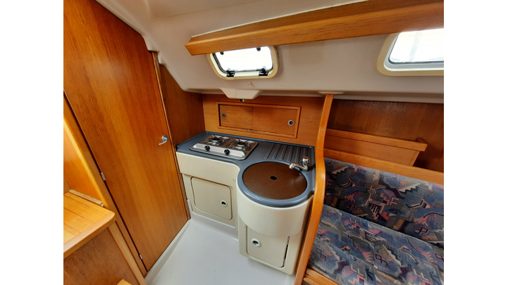 Dehler 28 cruising zeiljacht huren - zeilboot huren in Friesland